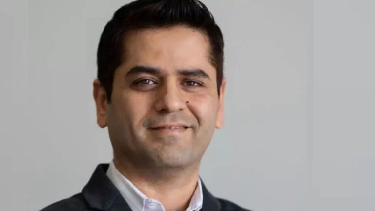 Tesla CFO Vaibhav Taneja Indian born has been named new Tesla CFO ...