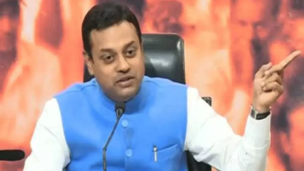 Hubli Murder Case: सोशल मीडियावर व्हायरल होत असलेल्या मुलीचे खोटे फोटो ...