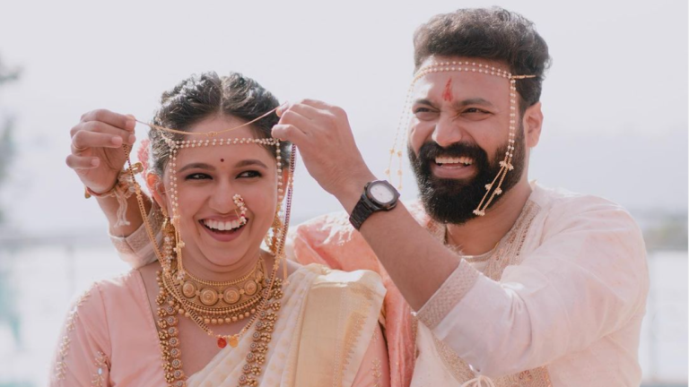अखेर गौतमी देशपांडेने इन्फ्लुएन्सर स्वानंद तेंडुलकरशी बांधली लग्नगाठ ...