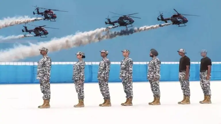 ऐतिहासिक निर्णय! भारताच्या तिन्ही सेना आता एकाच आदेशावर चालणार ...